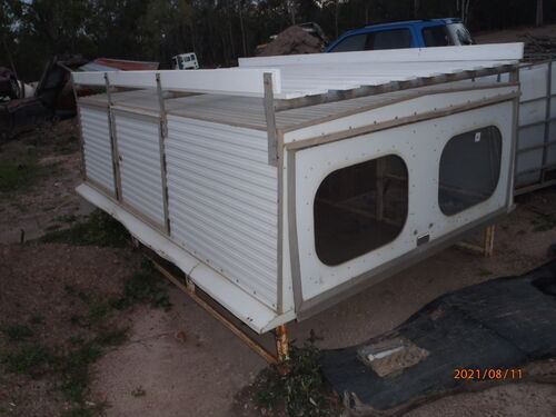 Tray canopy tool box | BWR Machinery